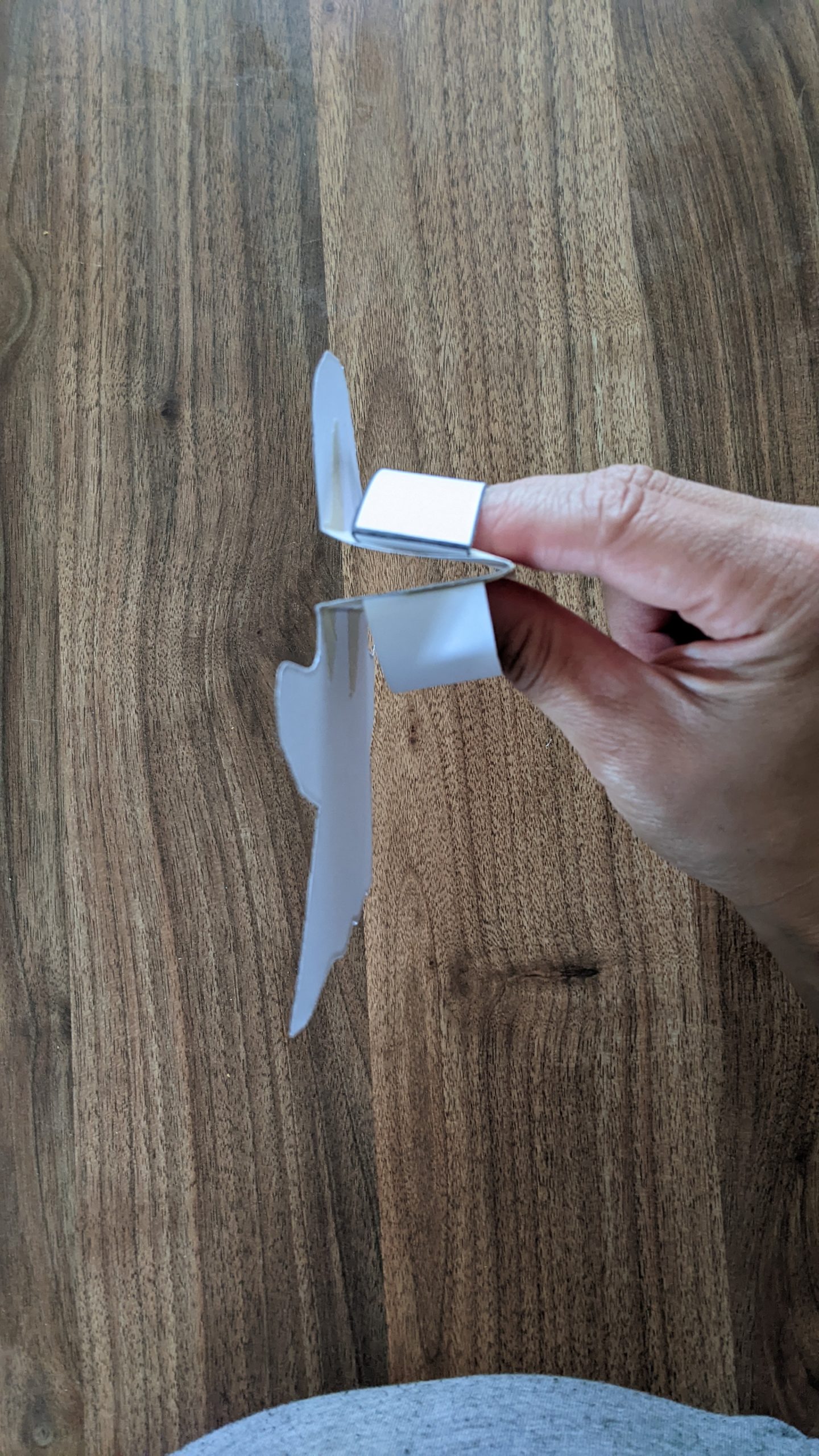 Easy Halloween Crafting: Free Printable Ghost Puppet Template Inside ...