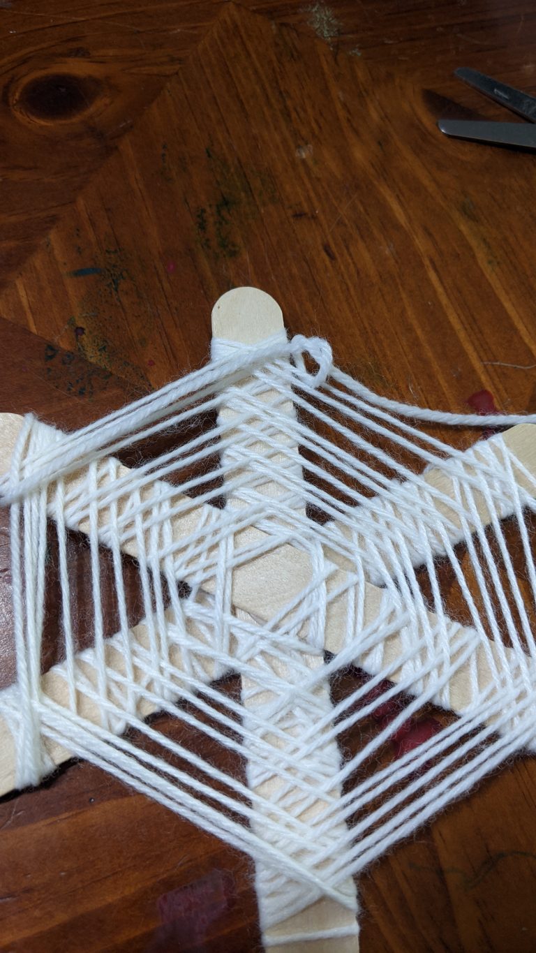 Easy Kids Spider Web Craft for a Fun and Festive Halloween! - Seasons ...